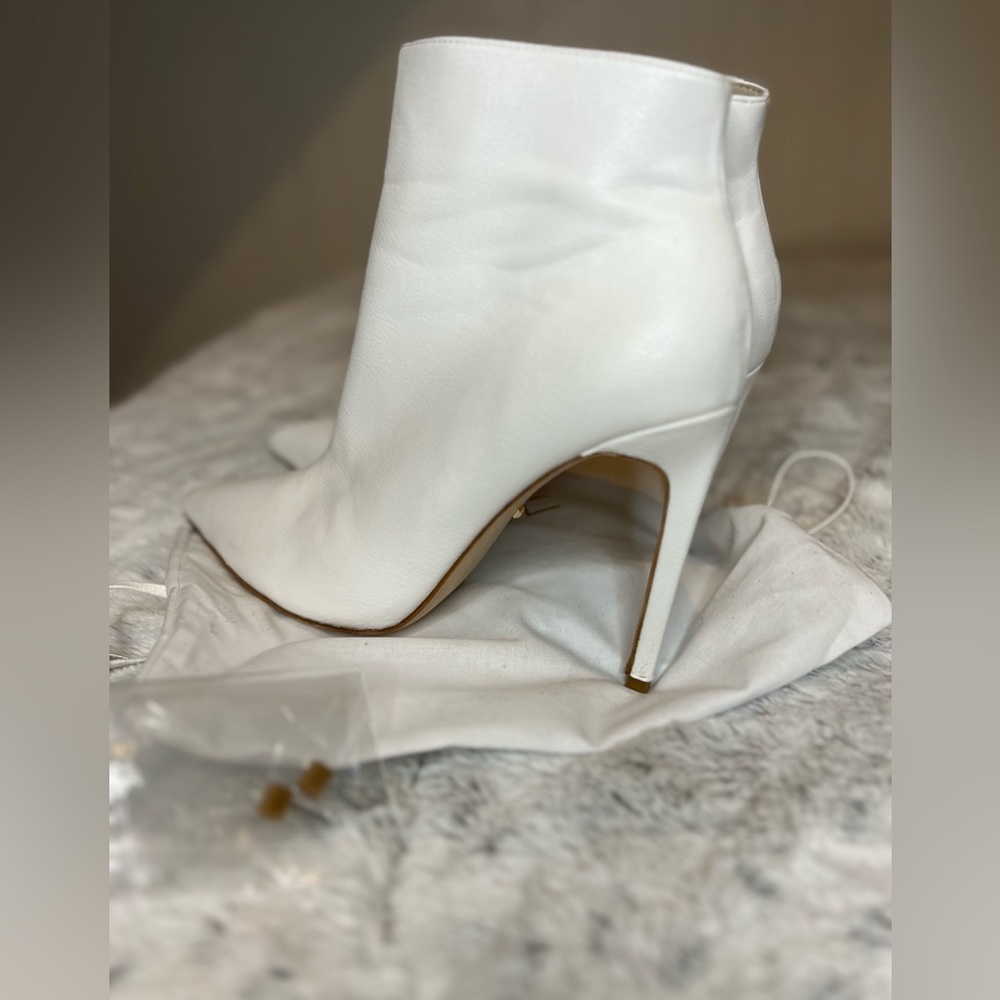 Authentic Raye Congo Boot In White - Gem